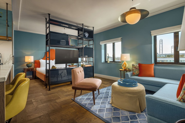 The July - Twenty Eight - Amsterdam