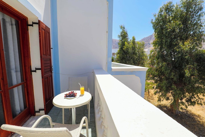 Finikas Santorini - Santorini
