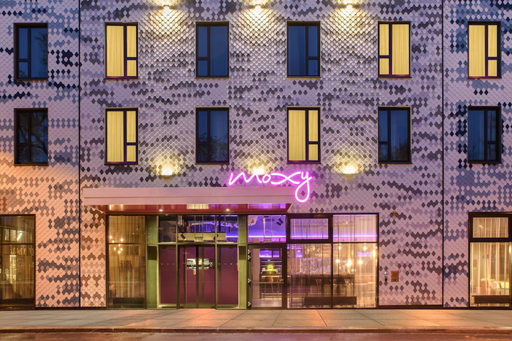 Moxy Dresden Neustadt - Dresden