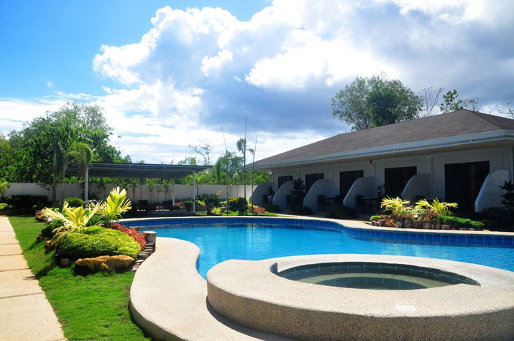 Alona De Tropicana Resort - Panglao