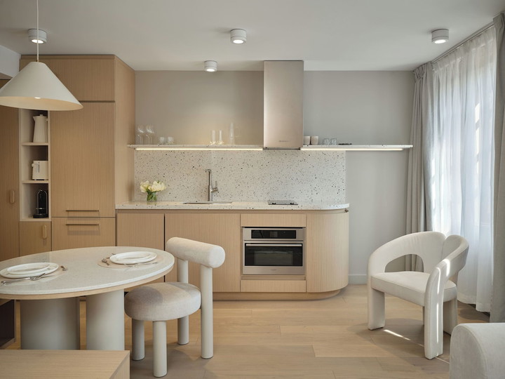 Corner Apartments - Montreal