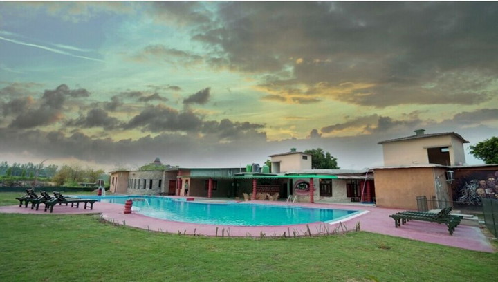 Corbett Soho Resort - Jim Corbett National Park