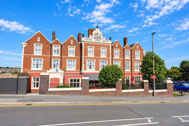 Belvilla Crewe Arms Hotel - Shropshire
