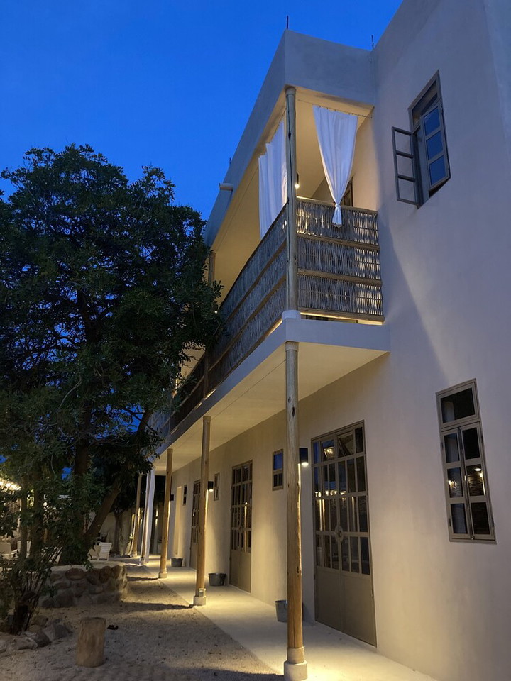 The Mantarraya Outpost Bed & Breakfast - La Paz, Mexico