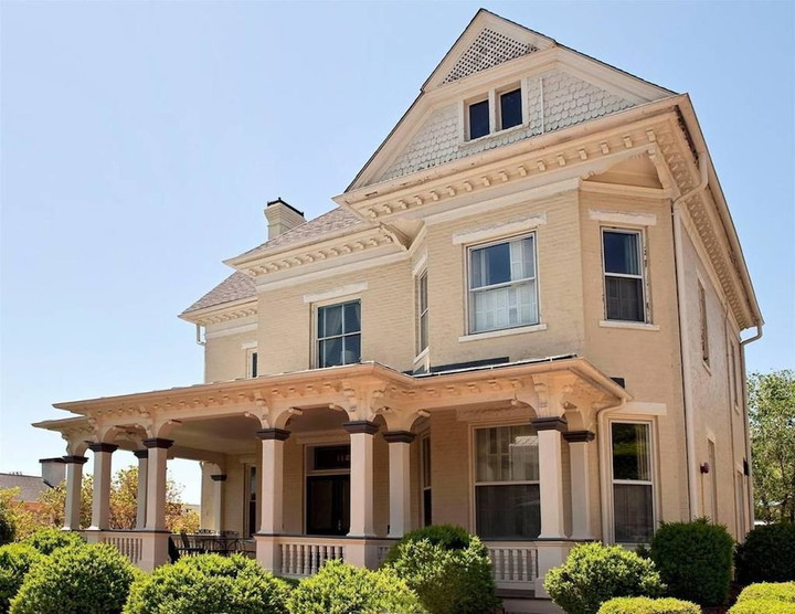 Frederick House - Staunton, VA