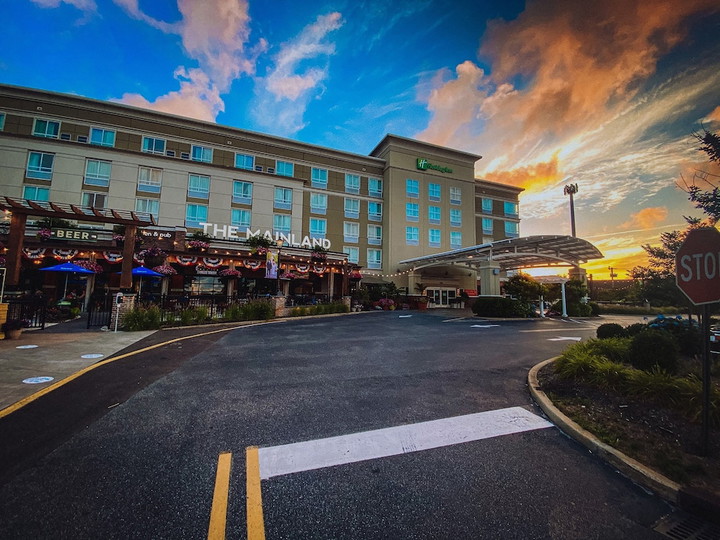 Holiday Inn Manahawkin/long Beach Island By Ihg - Long Beach Island, NJ
