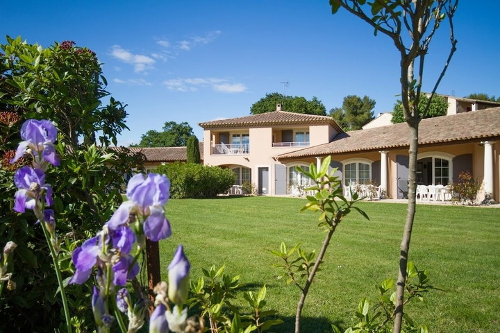 Résidences De Métifiot - Saint-Rémy-de-Provence
