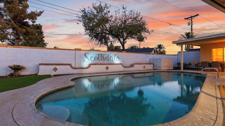 Heated Pool, Fire Pit, Games & Outdoor Dining Just Minutes To Old Town Drift House By Avantstay - Phoenix, AZ
