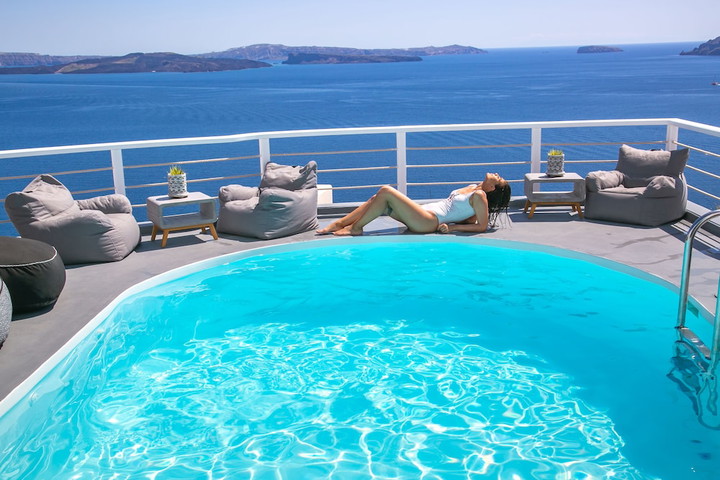 White Pearl Villas - Santorini