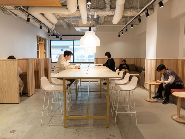 Hotel Plus Hostel Sapporo - Sapporo