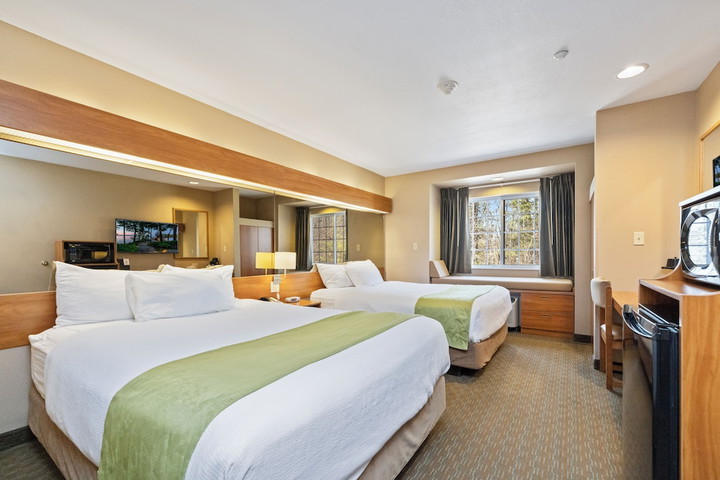 Parry Sound Inn & Suites - Parry Sound