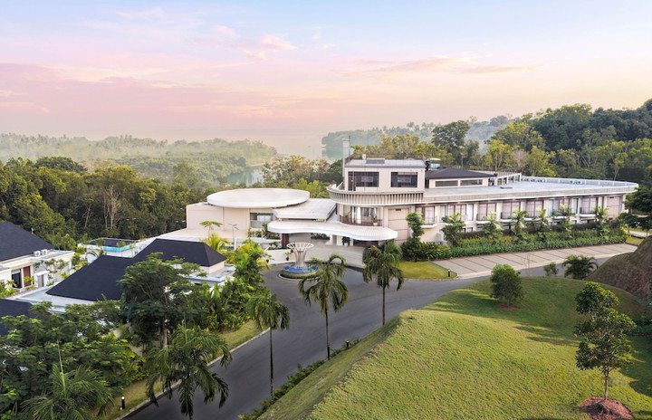 Costaluna Villas & Suite Nongsa Batam By The Unlimited Collection - Batam