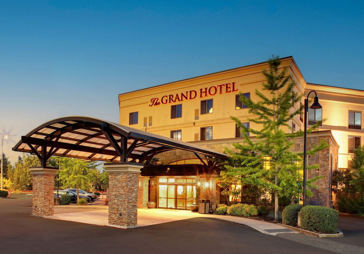 Grand Hotel At Bridgeport - Wilsonville, OR