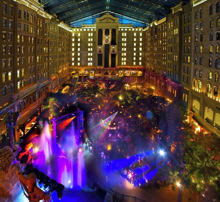 Sam's Town Hotel & Gambling Hall - Las Vegas