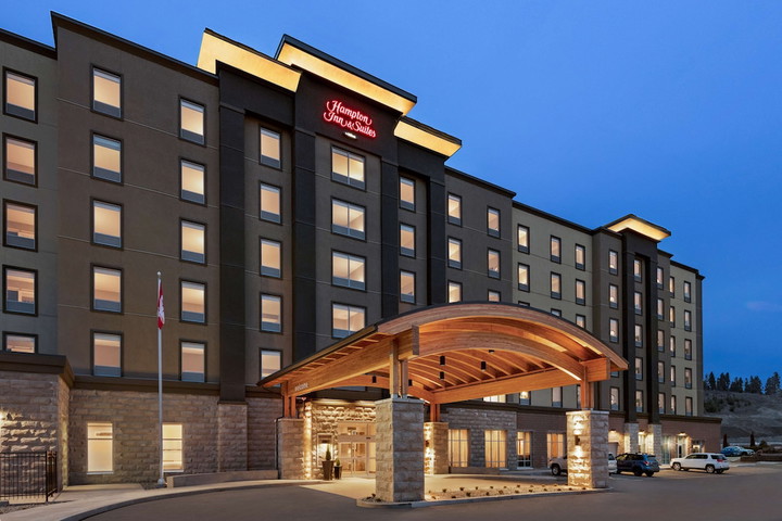 Hampton Inn & Suites By Hilton Kelowna Airport - British Columbia