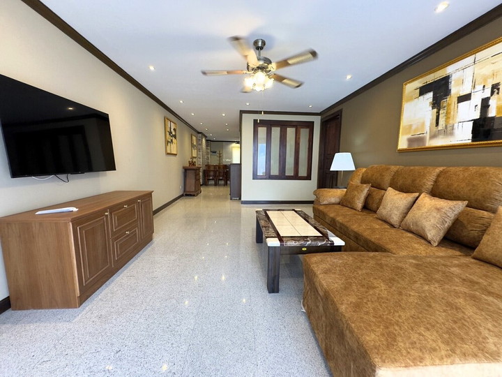 Spacious 2br Corner Condo - Garden View Balcony - Royal Hill Resort - Pattaya City