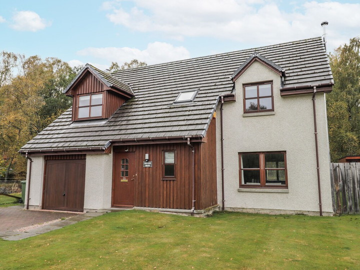 Burnside House - Aberdeenshire