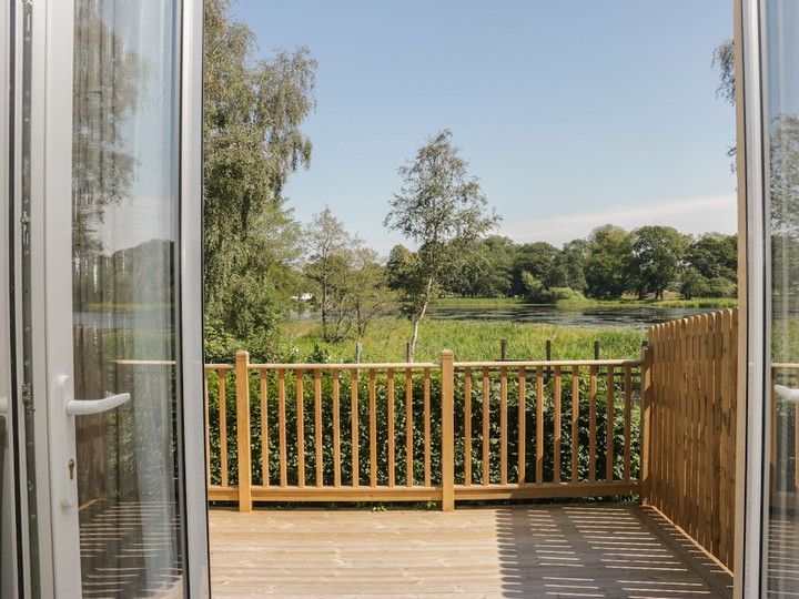 Simply Suite - Castle Douglas