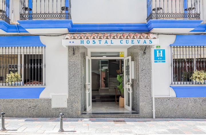 Hostal Cuevas - Fuengirola
