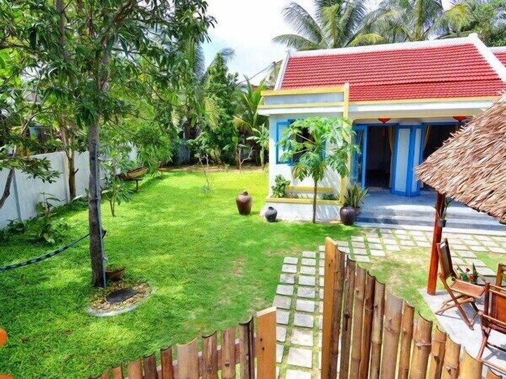 Local Beach Homestay - Hội An