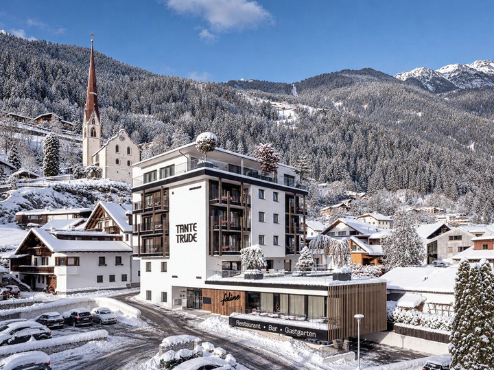 Aparthotel Tante Trude - Oetz