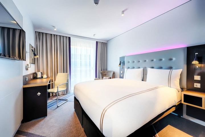 Premier Inn Darmstadt City Centre - Darmstadt