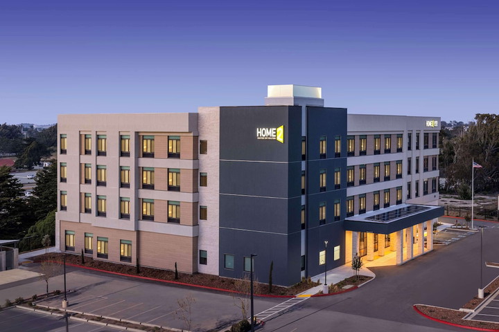 Home2 Suites By Hilton At The Dunes On Monterey Bay - Monterey Bay, CA