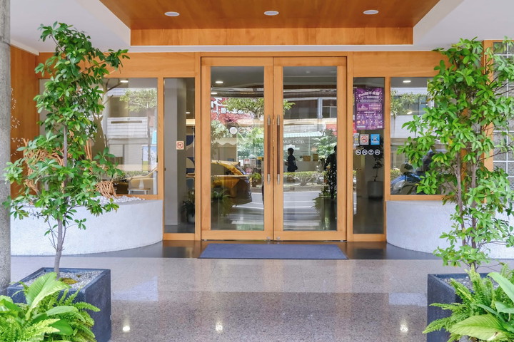 Talmud Hotel Choice Chiayi Station - Chiayi