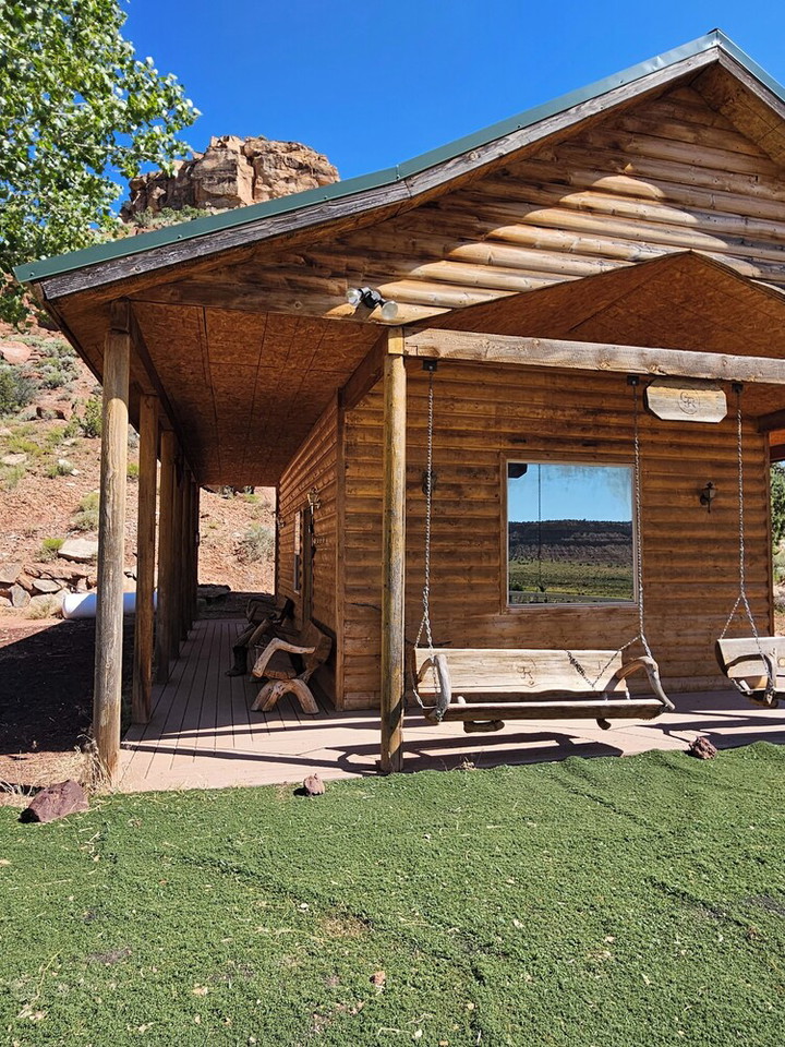 Grandpa's Cabin - Springdale, UT