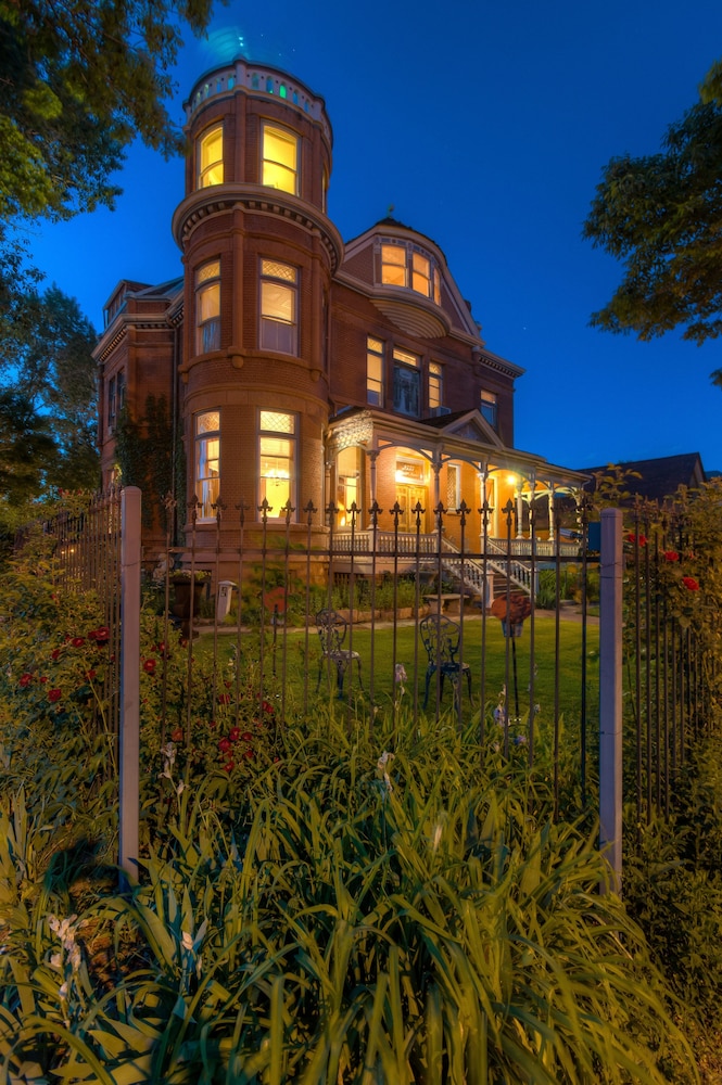 Lumber Baron Inn - Denver, CO