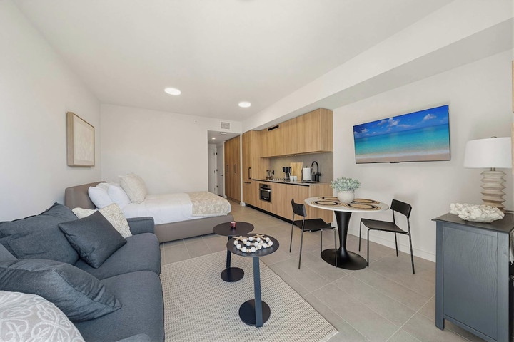 Cielo Studio- Downtown Location And City Views - Miami, FL