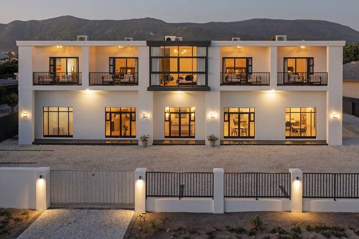 Glow Boutique Suites - Hermanus
