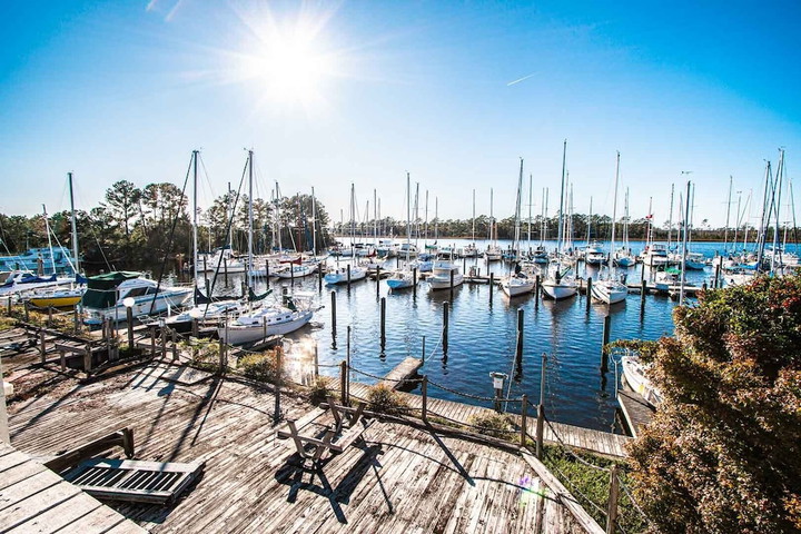 Sandcastle Cove Resort - North Carolina