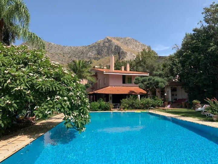 Villa Megna Green Paradise - Palermo