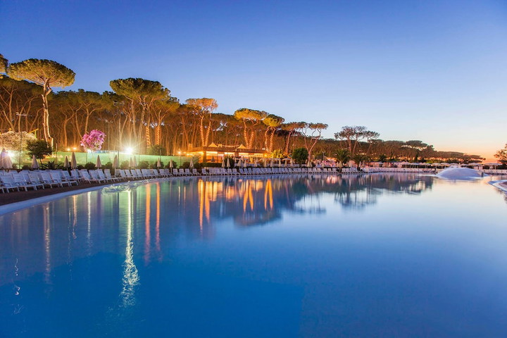 Fabulous Village - Rome