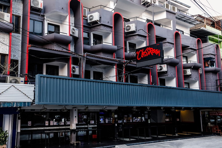 The Classroom Hotel - Jomtien