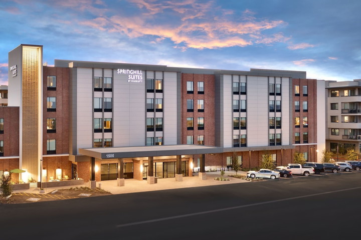 Springhill Suites Phoenix Scottsdale Marriott - Scottsdale, AZ