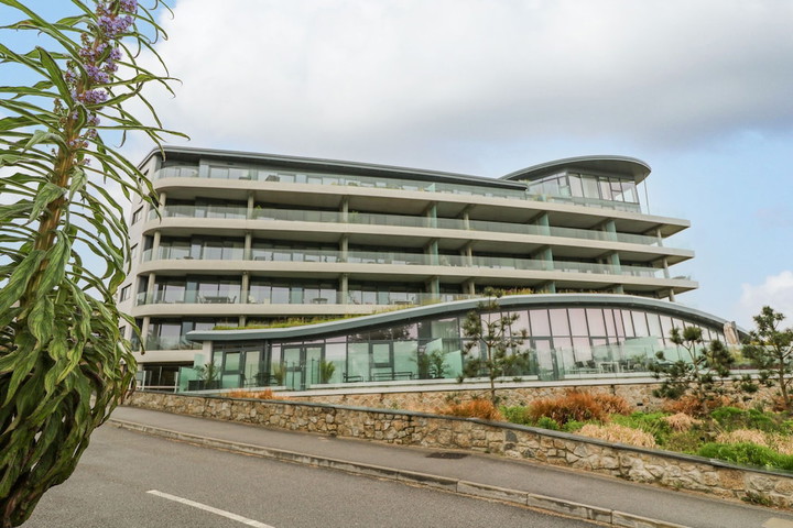 Sebastian's View - Falmouth