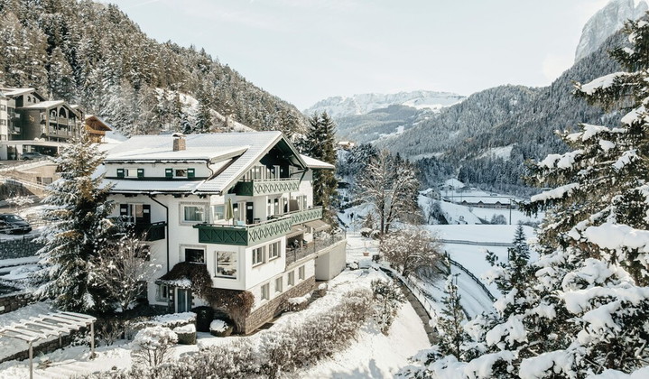 Alpstay - Chalet Hotel Hartmann - Adults Only - Urtijëi
