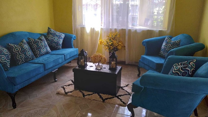 Room-charming Kingston Room To Rent With - Kingston