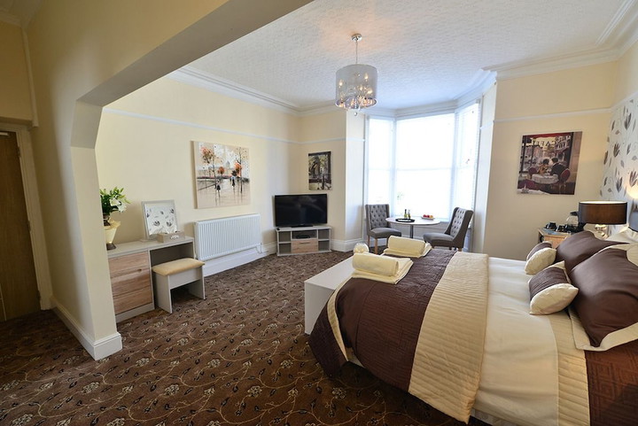 Snooze Rooms - Llandudno