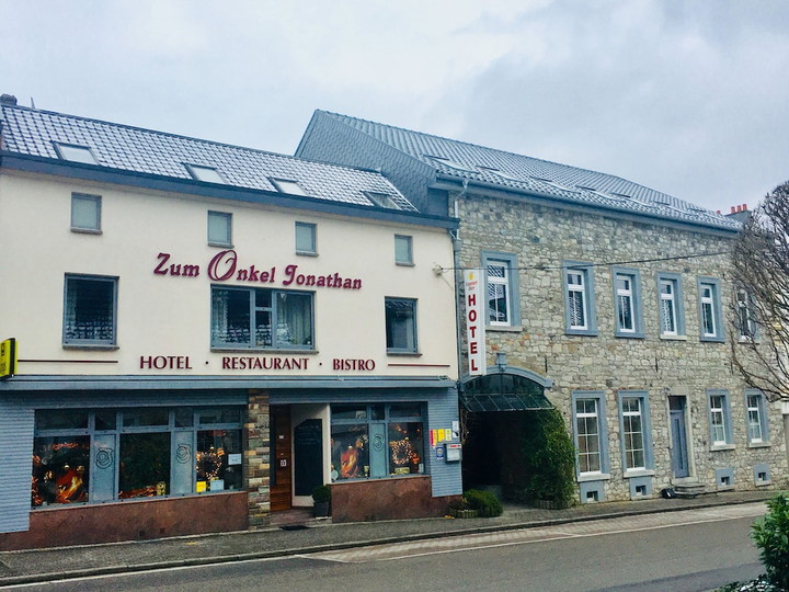 Hotel Restaurant Bistro Zum Onkel Jonathan - Aachen