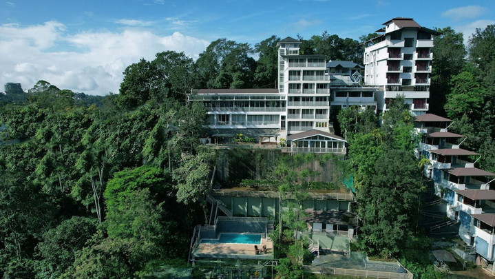 British County Resort - Kerala
