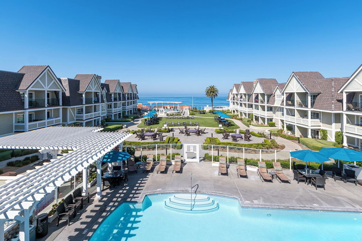 Carlsbad Inn Beach Resort Hotel - Oceanside, CA