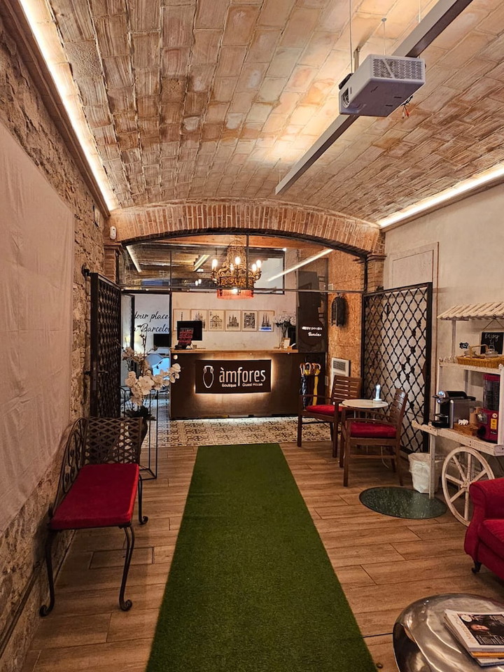 Amfores Boutique Guest House - Barcelona