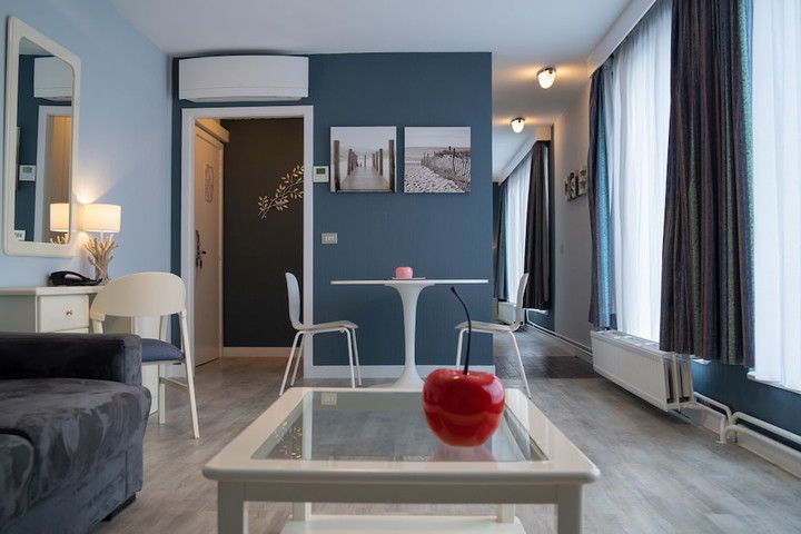 First Euroflat Hotel - Ixelles