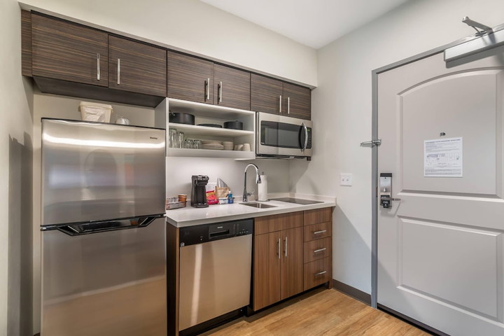 Mainstay Suites Fort Myers East I-75 - Fort Myers, FL