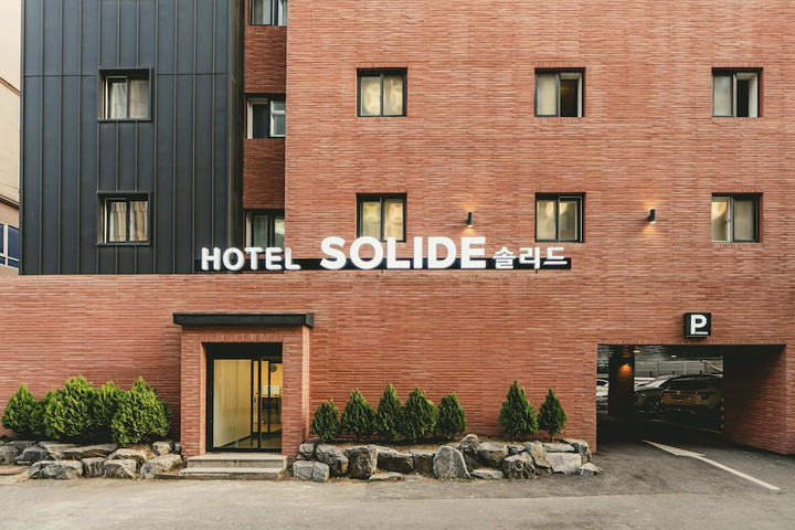 Hotel Solide Cheonan - Nonsan-si