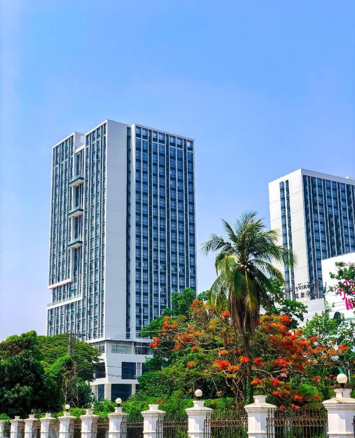 Landmark Vientiane Life Center - Vientián