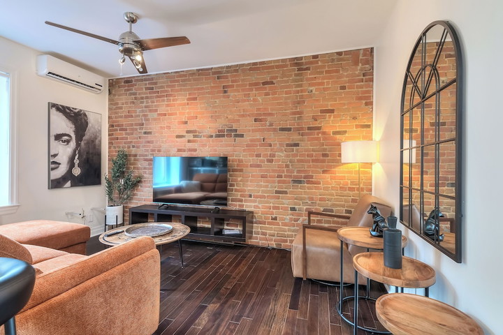 Apartment & Studio - Montreal